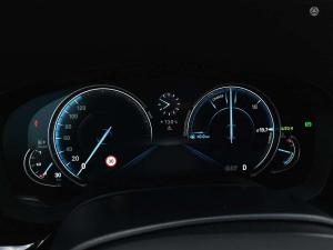 Black BMW 520 2017 in Kaunas, with an engine capacity of 2.00 L and mileage of 287 thousand km for 16950 €, photo 30 on AUTOMOTO.COM.LV