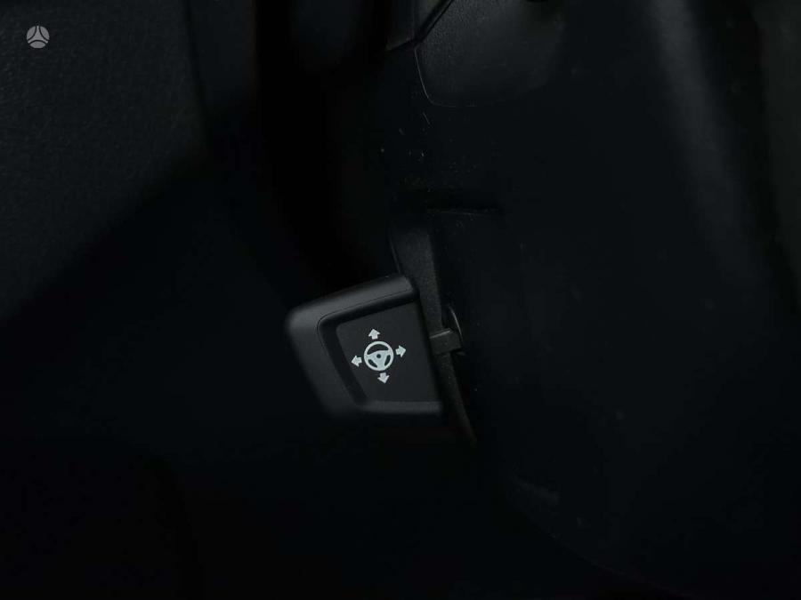 Black BMW 520 2017 in Kaunas, with an engine capacity of 2.00 L and mileage of 287 thousand km for 16950 €, photo 31 on AUTOMOTO.COM.LV