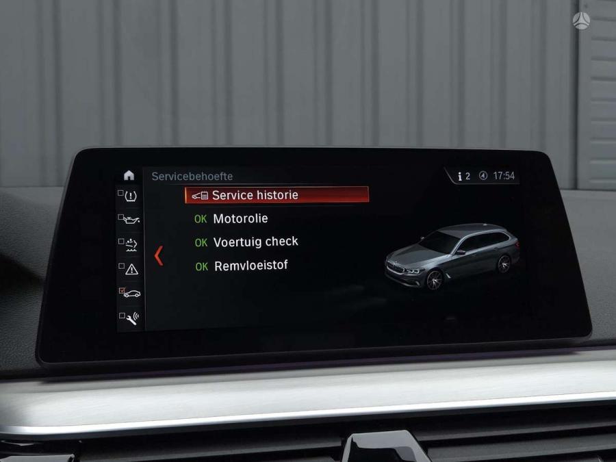 Black BMW 520 2017 in Kaunas, with an engine capacity of 2.00 L and mileage of 287 thousand km for 16950 €, photo 33 on AUTOMOTO.COM.LV