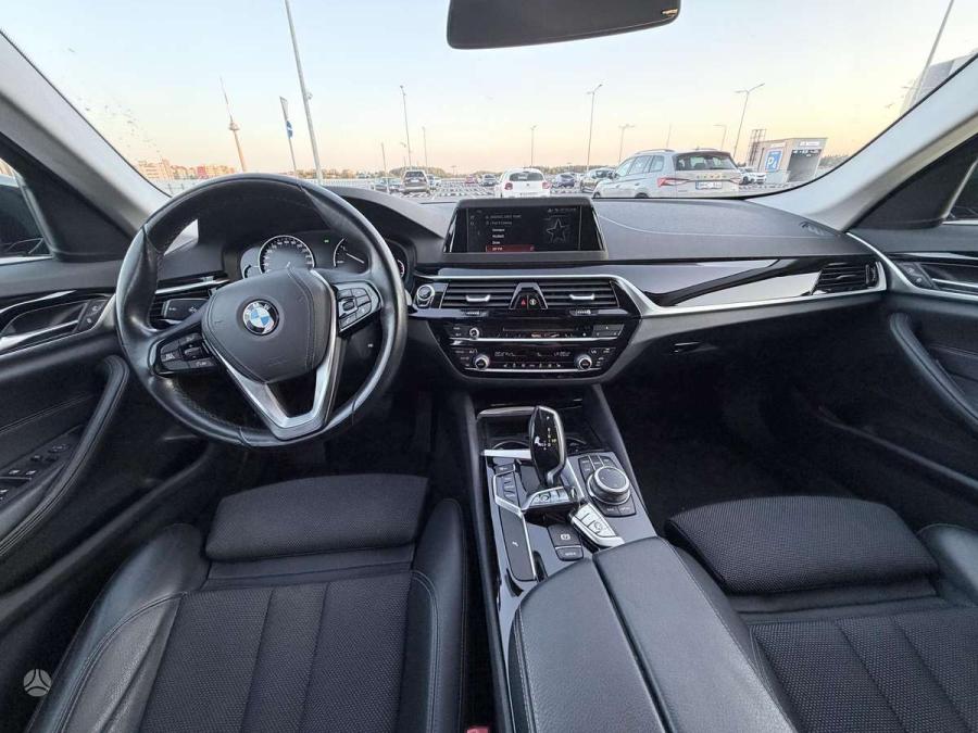 Melns BMW 520 2017 Viļņa, ar dzinēja tilpumu 2.00 L un nobraukumu 226 tūkst. km par 15500 €, foto 11 vietnē AUTOMOTO.COM.LV