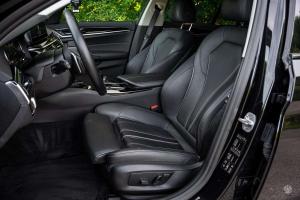 Black BMW 520 2017 in Elektrenai, with an engine capacity of 2.00 L and mileage of 222 thousand km for 17800 €, photo 14 on AUTOMOTO.COM.LV