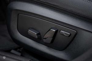 Black BMW 520 2017 in Elektrenai, with an engine capacity of 2.00 L and mileage of 222 thousand km for 17800 €, photo 15 on AUTOMOTO.COM.LV