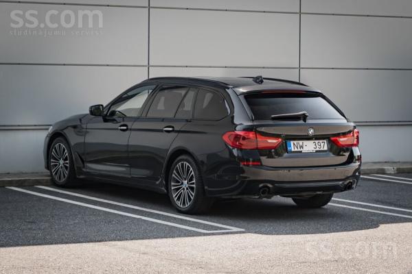Melns BMW 520 2017 Rīga, ar dzinēja tilpumu 2.00 L un nobraukumu 269 tūkst. km par 14995 €, foto 6 vietnē AUTOMOTO.COM.LV