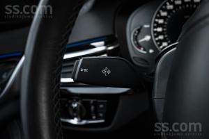 Black BMW 520 2017 in Riga, with an engine capacity of 2.00 L and mileage of 269 thousand km for 14995 €, photo 16 on AUTOMOTO.COM.LV