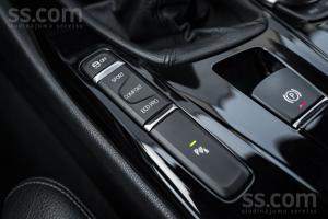 Black BMW 520 2017 in Riga, with an engine capacity of 2.00 L and mileage of 269 thousand km for 14995 €, photo 23 on AUTOMOTO.COM.LV