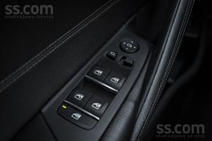 Black BMW 520 2017 in Riga, with an engine capacity of 2.00 L and mileage of 269 thousand km for 14995 €, photo 29 on AUTOMOTO.COM.LV