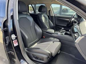 Black BMW 520 2017 in Vilnius, with an engine capacity of 2.00 L and mileage of 207 thousand km for 17500 €, photo 13 on AUTOMOTO.COM.LV