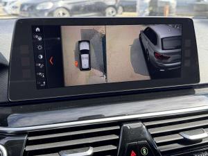Black BMW 520 2017 in Vilnius, with an engine capacity of 2.00 L and mileage of 207 thousand km for 17500 €, photo 27 on AUTOMOTO.COM.LV