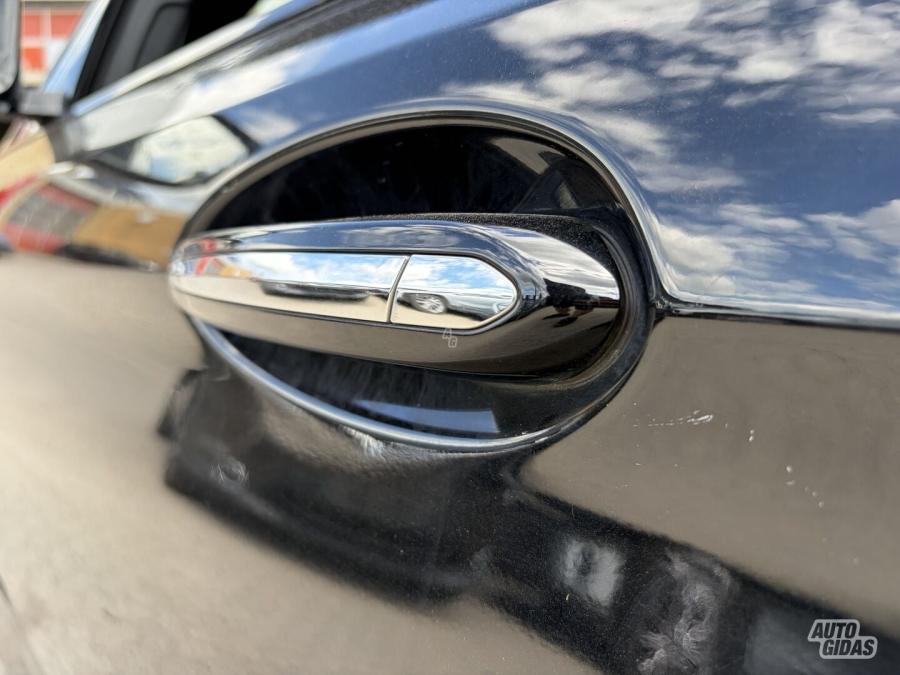 Melns BMW 520 2017 Viļņa, ar dzinēja tilpumu 2.00 L un nobraukumu 199 tūkst. km par 13999 €, foto 6 vietnē AUTOMOTO.COM.LV