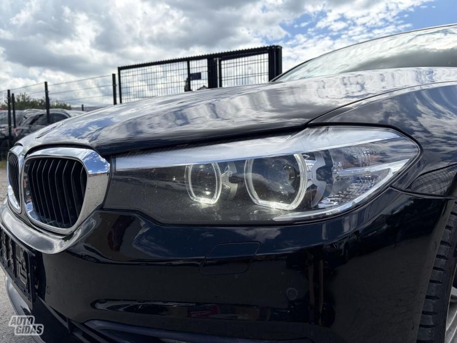 Melns BMW 520 2017 Viļņa, ar dzinēja tilpumu 2.00 L un nobraukumu 199 tūkst. km par 13999 €, foto 17 vietnē AUTOMOTO.COM.LV