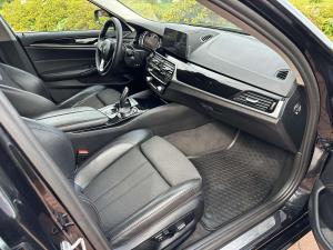 Melns BMW 520 2017 Kelmė, ar dzinēja tilpumu 2.00 L un nobraukumu 359 tūkst. km par 13700 €, foto 12 vietnē AUTOMOTO.COM.LV