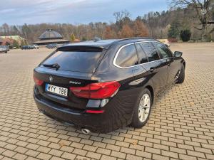 Black BMW 520 2017 in Vilnius, with an engine capacity of 2.00 L and mileage of 248 thousand km for 15999 €, photo 7 on AUTOMOTO.COM.LV