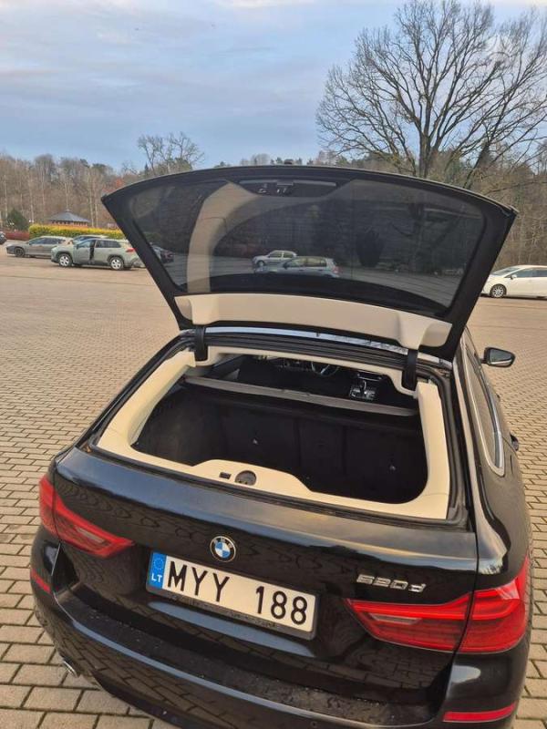 Melns BMW 520 2017 Viļņa, ar dzinēja tilpumu 2.00 L un nobraukumu 248 tūkst. km par 15999 €, foto 7 vietnē AUTOMOTO.COM.LV