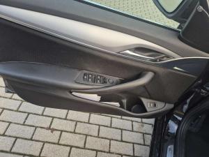 Black BMW 520 2017 in Vilnius, with an engine capacity of 2.00 L and mileage of 248 thousand km for 15999 €, photo 15 on AUTOMOTO.COM.LV