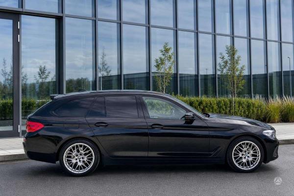 Melns BMW 520 2017 Viļņa, ar dzinēja tilpumu 2.00 L un nobraukumu 207 tūkst. km par 17100 €, foto 5 vietnē AUTOMOTO.COM.LV