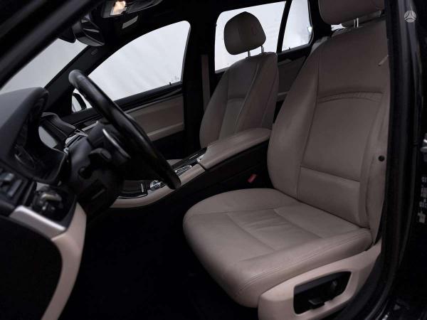 Black BMW 520 2017 in Vilnius, with an engine capacity of 2.00 L and mileage of 334 thousand km for 10500 €, photo 11 on AUTOMOTO.COM.LV