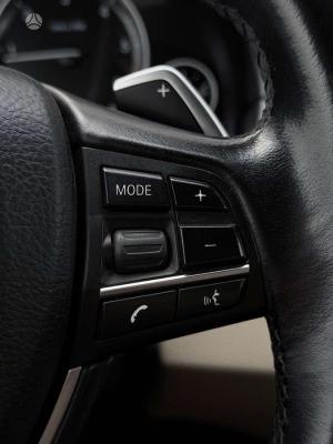 Black BMW 520 2017 in Vilnius, with an engine capacity of 2.00 L and mileage of 334 thousand km for 10500 €, photo 27 on AUTOMOTO.COM.LV
