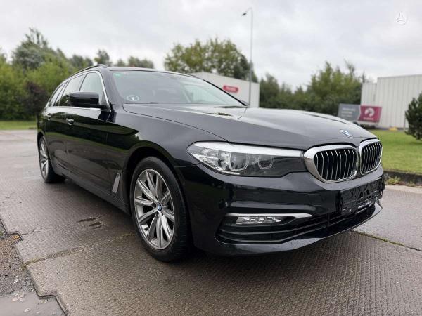 Black BMW 520 2017 in Panevezys, with an engine capacity of 2.00 L and mileage of 330 thousand km for 12999 €, photo 4 on AUTOMOTO.COM.LV