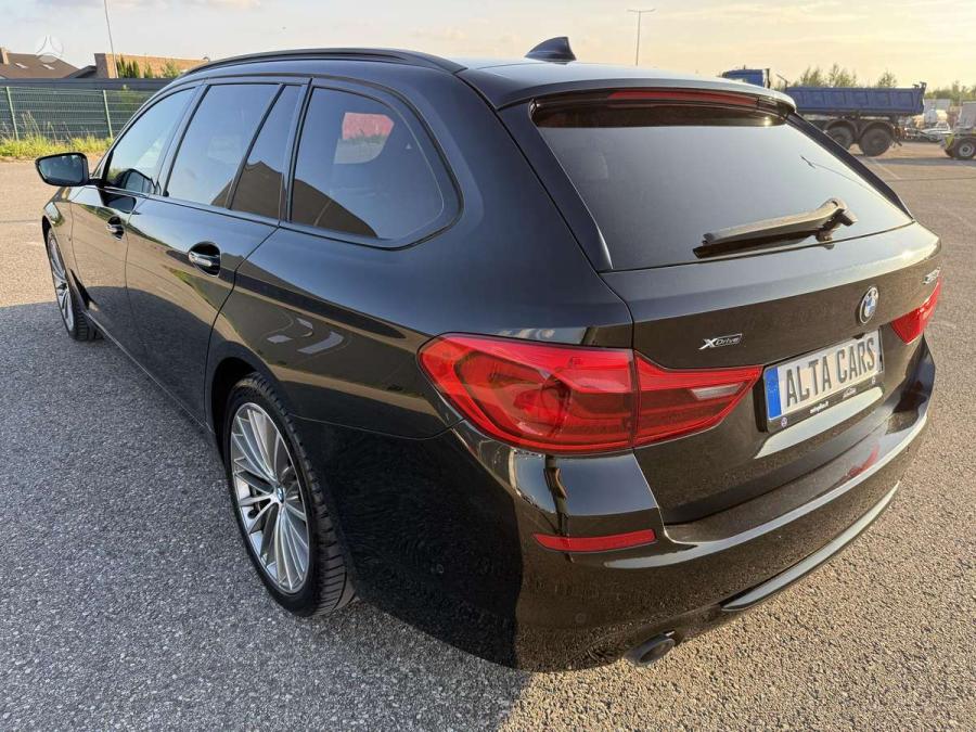 Melns BMW 520 2017 Viļņa, ar dzinēja tilpumu 2.00 L un nobraukumu 200 tūkst. km par 14999 €, foto 7 vietnē AUTOMOTO.COM.LV