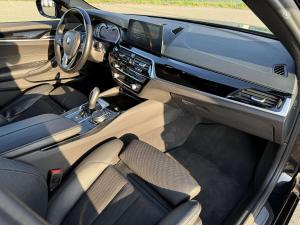 Melns BMW 520 2017 Viļņa, ar dzinēja tilpumu 2.00 L un nobraukumu 200 tūkst. km par 14999 €, foto 22 vietnē AUTOMOTO.COM.LV