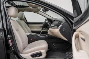 Black BMW 520 2017 in Riga, with an engine capacity of 2.00 L and mileage of 231 thousand km for 12250 €, photo 10 on AUTOMOTO.COM.LV