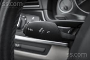Black BMW 520 2017 in Riga, with an engine capacity of 2.00 L and mileage of 231 thousand km for 12250 €, photo 17 on AUTOMOTO.COM.LV