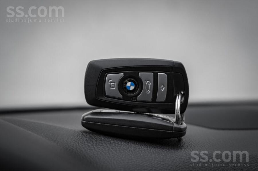 Melns BMW 520 2017 Rīga, ar dzinēja tilpumu 2.00 L un nobraukumu 231 tūkst. km par 12250 €, foto 29 vietnē AUTOMOTO.COM.LV
