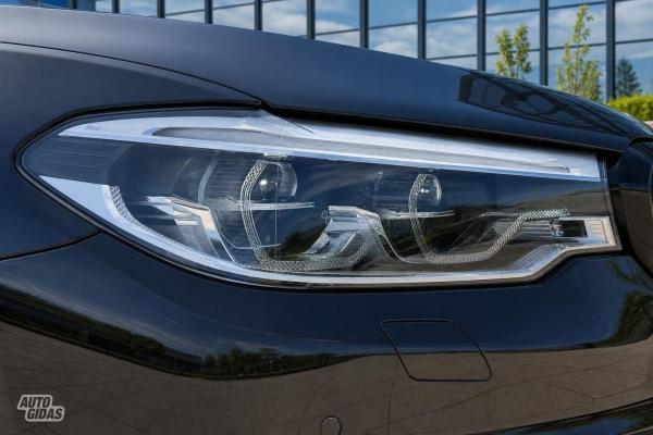 Melns BMW 520 2017 Viļņa, ar dzinēja tilpumu 2.00 L un nobraukumu 207 tūkst. km par 16650 €, foto 9 vietnē AUTOMOTO.COM.LV