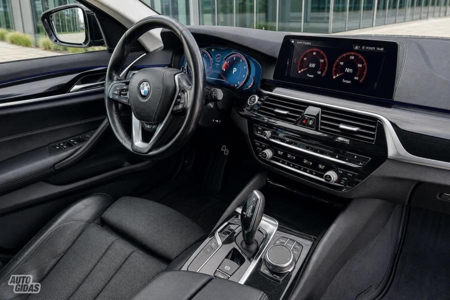 Melns BMW 520 2017 Viļņa, ar dzinēja tilpumu 2.00 L un nobraukumu 207 tūkst. km par 16650 €, foto 14 vietnē AUTOMOTO.COM.LV
