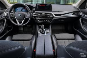 Melns BMW 520 2017 Viļņa, ar dzinēja tilpumu 2.00 L un nobraukumu 207 tūkst. km par 16650 €, foto 15 vietnē AUTOMOTO.COM.LV