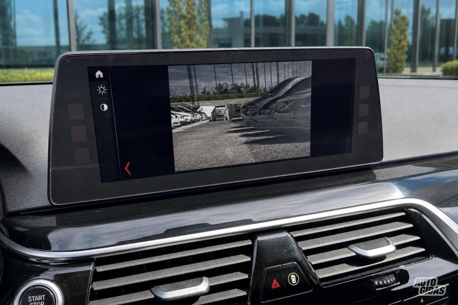 Melns BMW 520 2017 Viļņa, ar dzinēja tilpumu 2.00 L un nobraukumu 207 tūkst. km par 16650 €, foto 18 vietnē AUTOMOTO.COM.LV