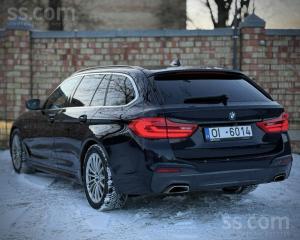 Black BMW 520 2018 in Riga, with an engine capacity of 2.00 L and mileage of 250 thousand km for 18450 €, photo 4 on AUTOMOTO.COM.LV