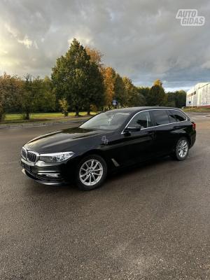 Black BMW 520 2018 in Vilnius, with an engine capacity of 2.00 L and mileage of 210 thousand km for 15800 €, photo  on AUTOMOTO.COM.LV