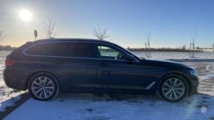 Melns BMW 520 2018 Šauļi, ar dzinēja tilpumu 2.00 L un nobraukumu 213 tūkst. km par 17100 €, foto 4 vietnē AUTOMOTO.COM.LV