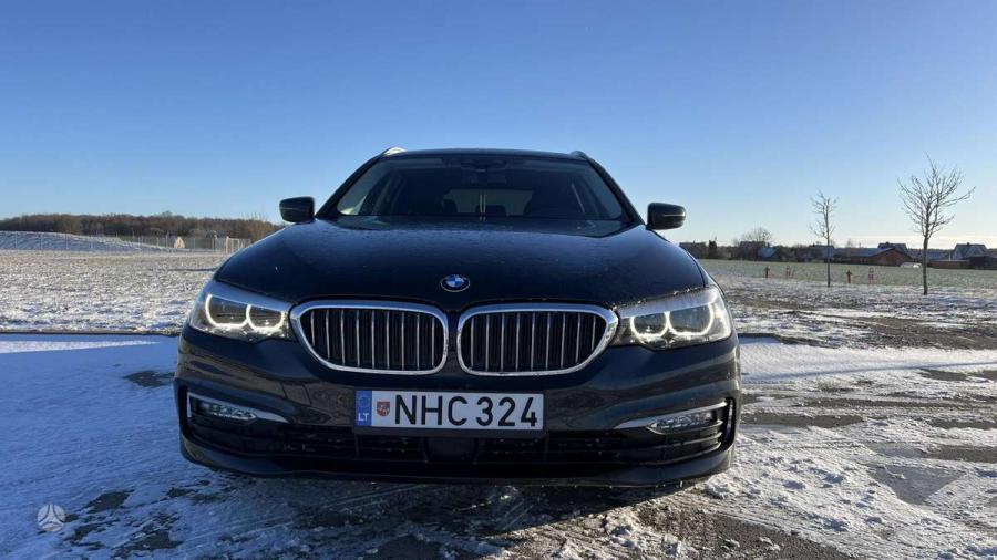 Melns BMW 520 2018 Šauļi, ar dzinēja tilpumu 2.00 L un nobraukumu 213 tūkst. km par 17100 €, foto 5 vietnē AUTOMOTO.COM.LV