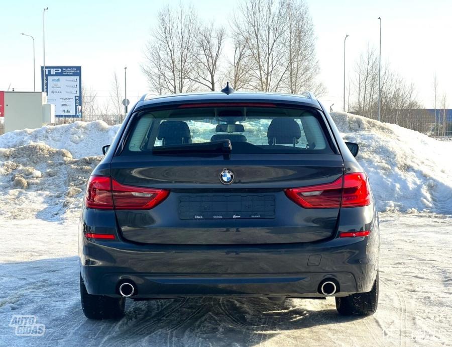 Black BMW 520 2018 in Taurage, with an engine capacity of 2.00 L and mileage of 242 thousand km for 13999 €, photo 10 on AUTOMOTO.COM.LV