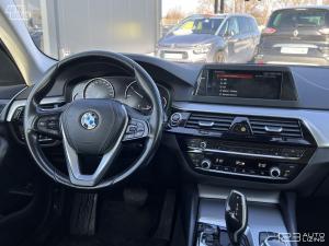 Black BMW 520 2018 in Taurage, with an engine capacity of 2.00 L and mileage of 242 thousand km for 13999 €, photo 15 on AUTOMOTO.COM.LV