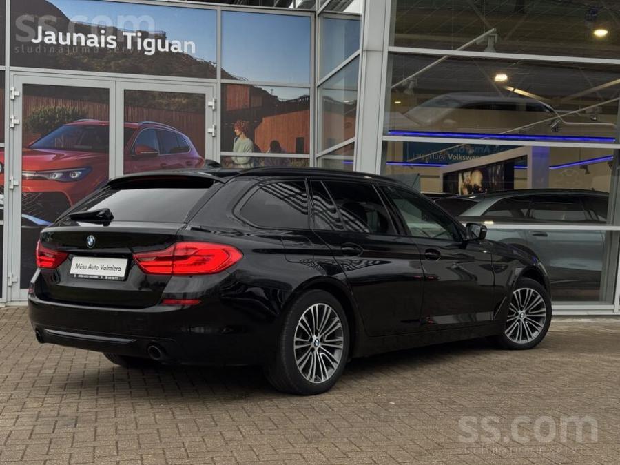 Melns BMW 520 2018 Valmiera, ar dzinēja tilpumu 2.00 L un nobraukumu 164 tūkst. km par 19900 €, foto 6 vietnē AUTOMOTO.COM.LV