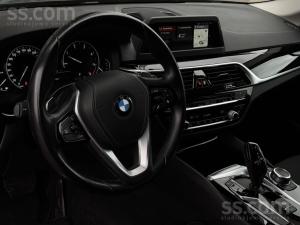 Melns BMW 520 2018 Valmiera, ar dzinēja tilpumu 2.00 L un nobraukumu 164 tūkst. km par 19900 €, foto 8 vietnē AUTOMOTO.COM.LV