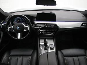 Melns BMW 520 2018 Viļņa, ar dzinēja tilpumu 2.00 L un nobraukumu 212 tūkst. km par 20999 €, foto 2 vietnē AUTOMOTO.COM.LV
