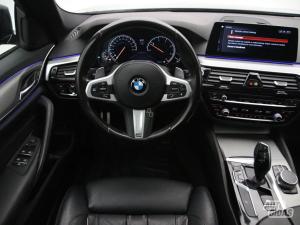 Melns BMW 520 2018 Viļņa, ar dzinēja tilpumu 2.00 L un nobraukumu 212 tūkst. km par 20999 €, foto 17 vietnē AUTOMOTO.COM.LV