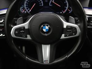 Melns BMW 520 2018 Viļņa, ar dzinēja tilpumu 2.00 L un nobraukumu 212 tūkst. km par 20999 €, foto 18 vietnē AUTOMOTO.COM.LV