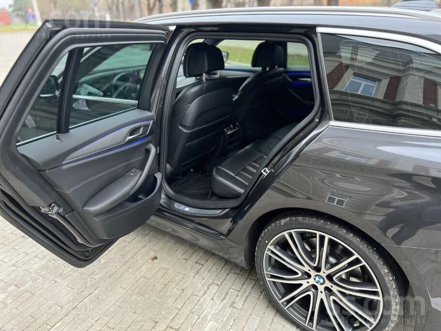 Melns BMW 520 2018 Liepāja, ar dzinēja tilpumu 2.00 L un nobraukumu 171 tūkst. km par 24000 €, foto 8 vietnē AUTOMOTO.COM.LV