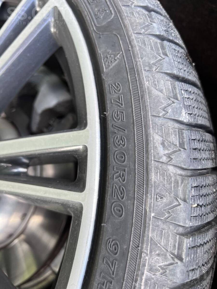Melns BMW 520 2018 Liepāja, ar dzinēja tilpumu 2.00 L un nobraukumu 171 tūkst. km par 24000 €, foto 16 vietnē AUTOMOTO.COM.LV