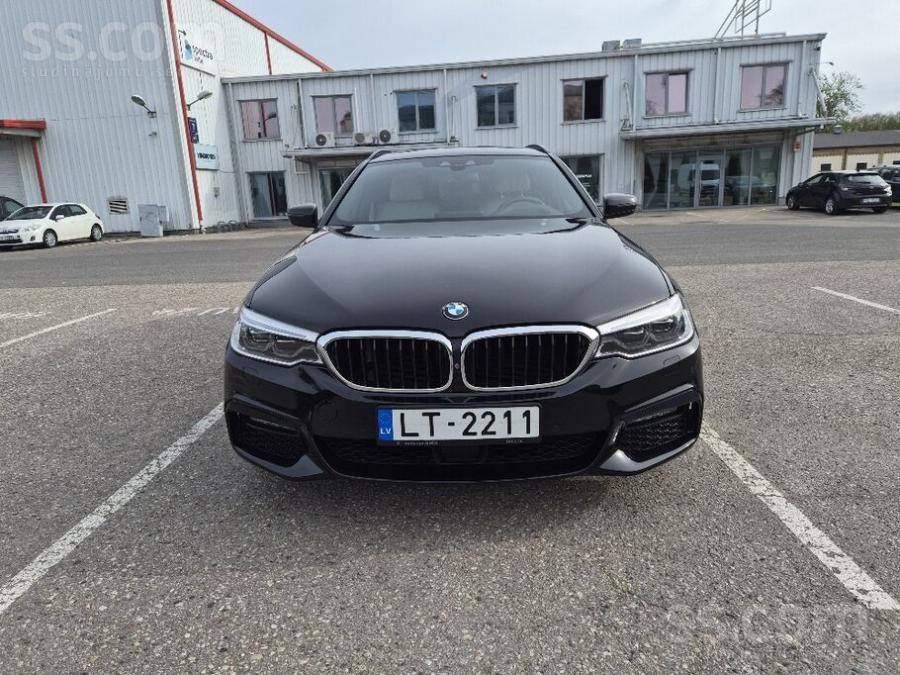 Черный БМВ 520 2018 в Рига, объемом двигателя 2.00 л и пробегом 136 тыс. км за 22500 €, фото 1 на AUTOMOTO.COM.LV