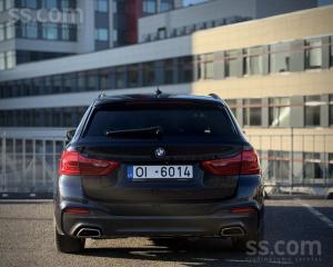Black BMW 520 2018 in Riga, with an engine capacity of 2.00 L and mileage of 252 thousand km for 16450 €, photo 6 on AUTOMOTO.COM.LV