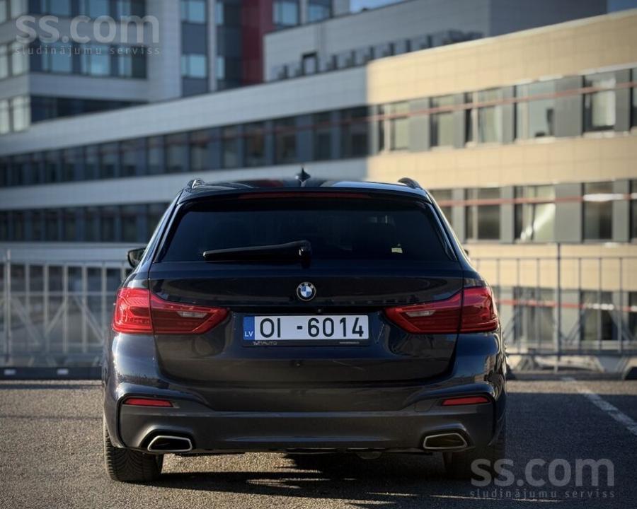 Black BMW 520 2018 in Riga, with an engine capacity of 2.00 L and mileage of 252 thousand km for 16450 €, photo 6 on AUTOMOTO.COM.LV