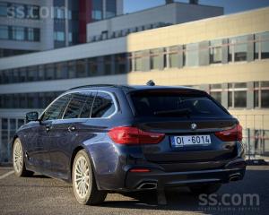 Black BMW 520 2018 in Riga, with an engine capacity of 2.00 L and mileage of 252 thousand km for 16450 €, photo 7 on AUTOMOTO.COM.LV