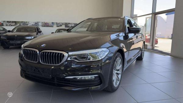 Melns BMW 520 2018 Marijampole, ar dzinēja tilpumu 2.00 L un nobraukumu 174 tūkst. km par 18999 €, foto 2 vietnē AUTOMOTO.COM.LV