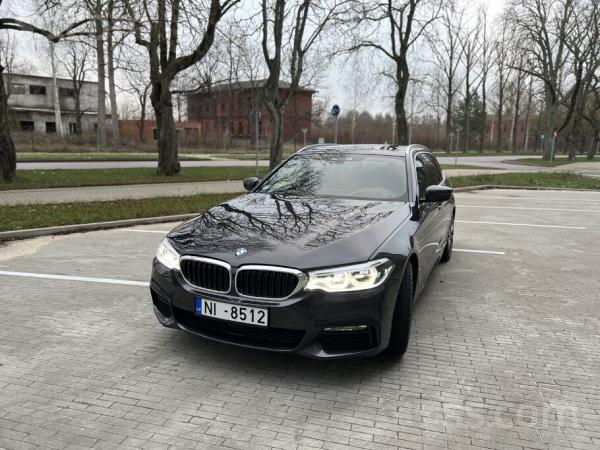 Black BMW 520 2018 in Liepaja, with an engine capacity of 2.00 L and mileage of 172 thousand km for 22000 €, photo 3 on AUTOMOTO.COM.LV